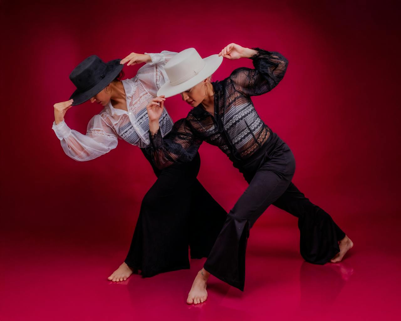 Top TikTok Trends to Watch Out For This Holiday Season